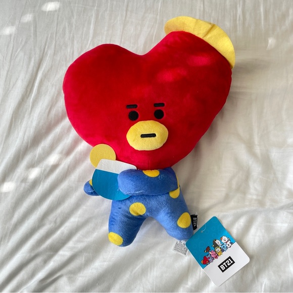 BT21 | Toys | Nwt 4 Bt21 X Line Friends Friendly Tata Bts V Kpop Plush ...
